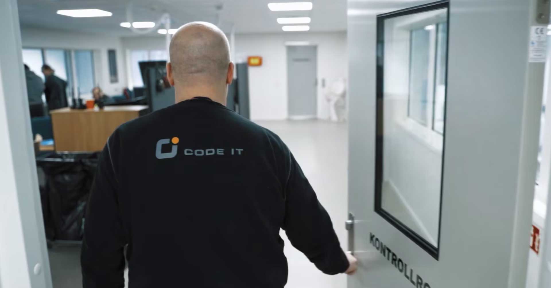 🟠 CodeIT clients are more like friends. - Innovative Business Critical Applications, Services ...